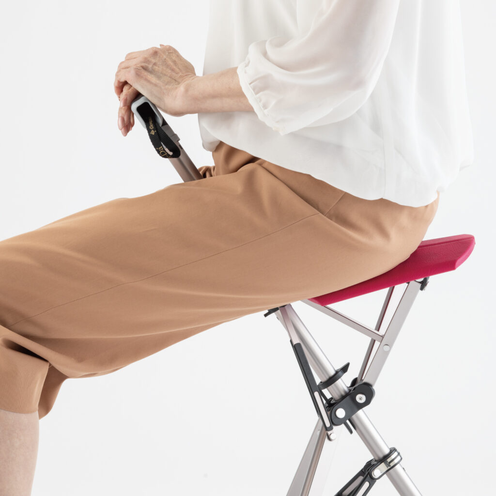 Ta-Da®Chair（タダチェア）（アロン化成㈱）｜ 茨城県福祉サービス振興会